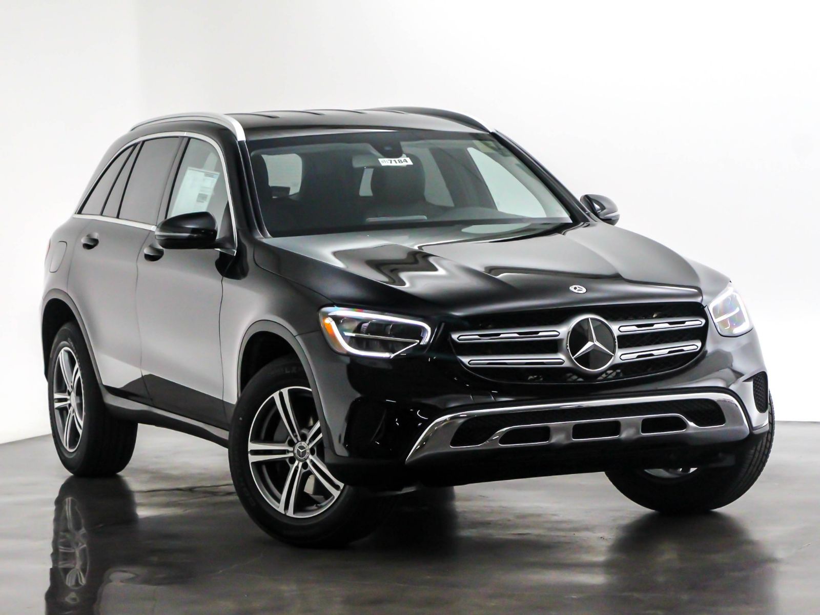 Mercedes SUV 2020: Chi tiết giá lăn bánh & đánh giá mới nhất